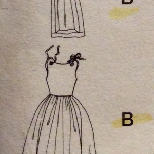 Costume Sewing Pattern Tudors Renaissance Gowns Size Misses 10-12-14 ...