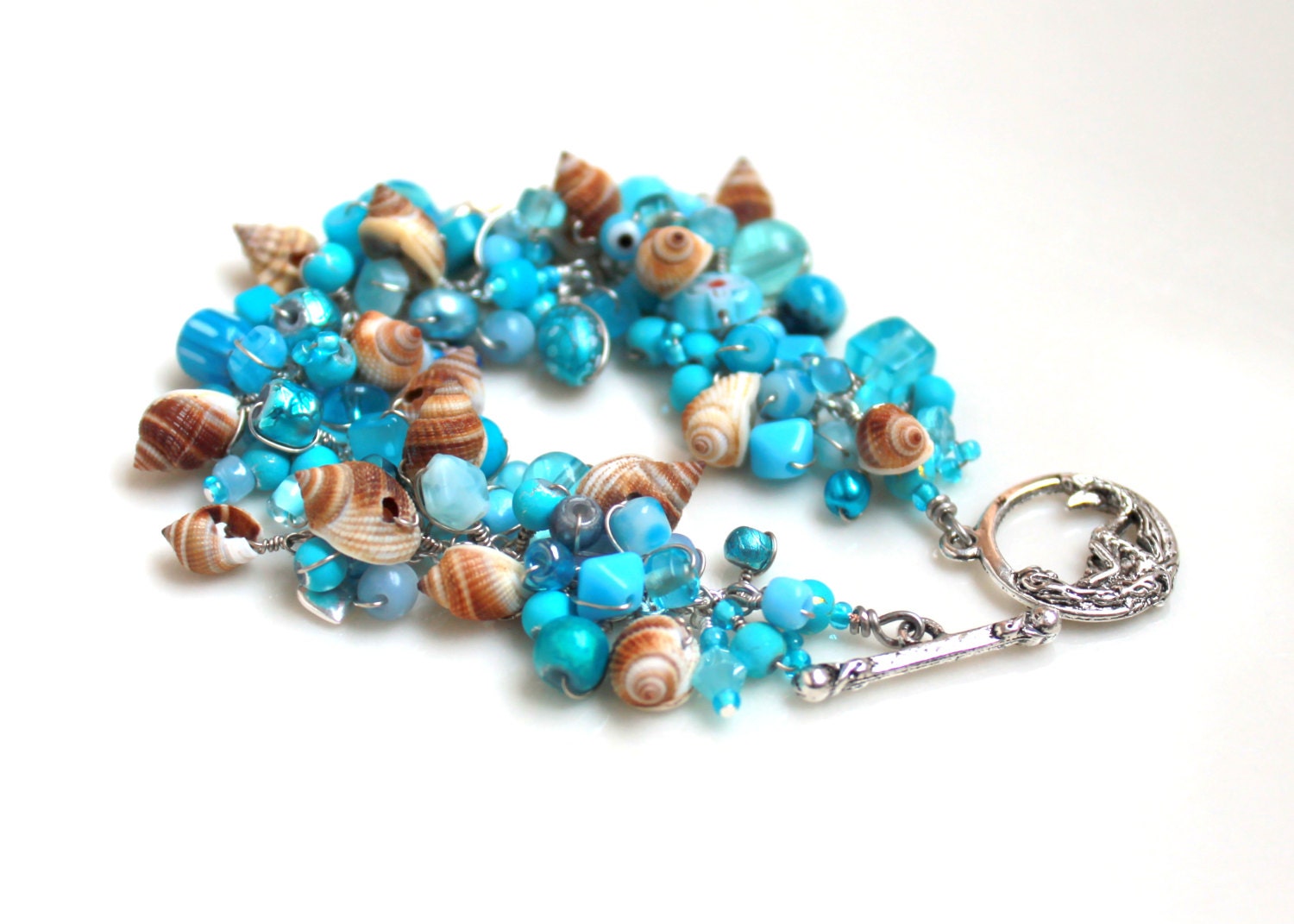 Beach Bracelet by Uniquenecks / Cyan Blue Wire Wrapped Seashell ...