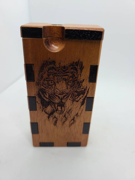 Tiger Ripping Through Boxdugout One Hitter Boxstash Boxpot - Etsy UK
