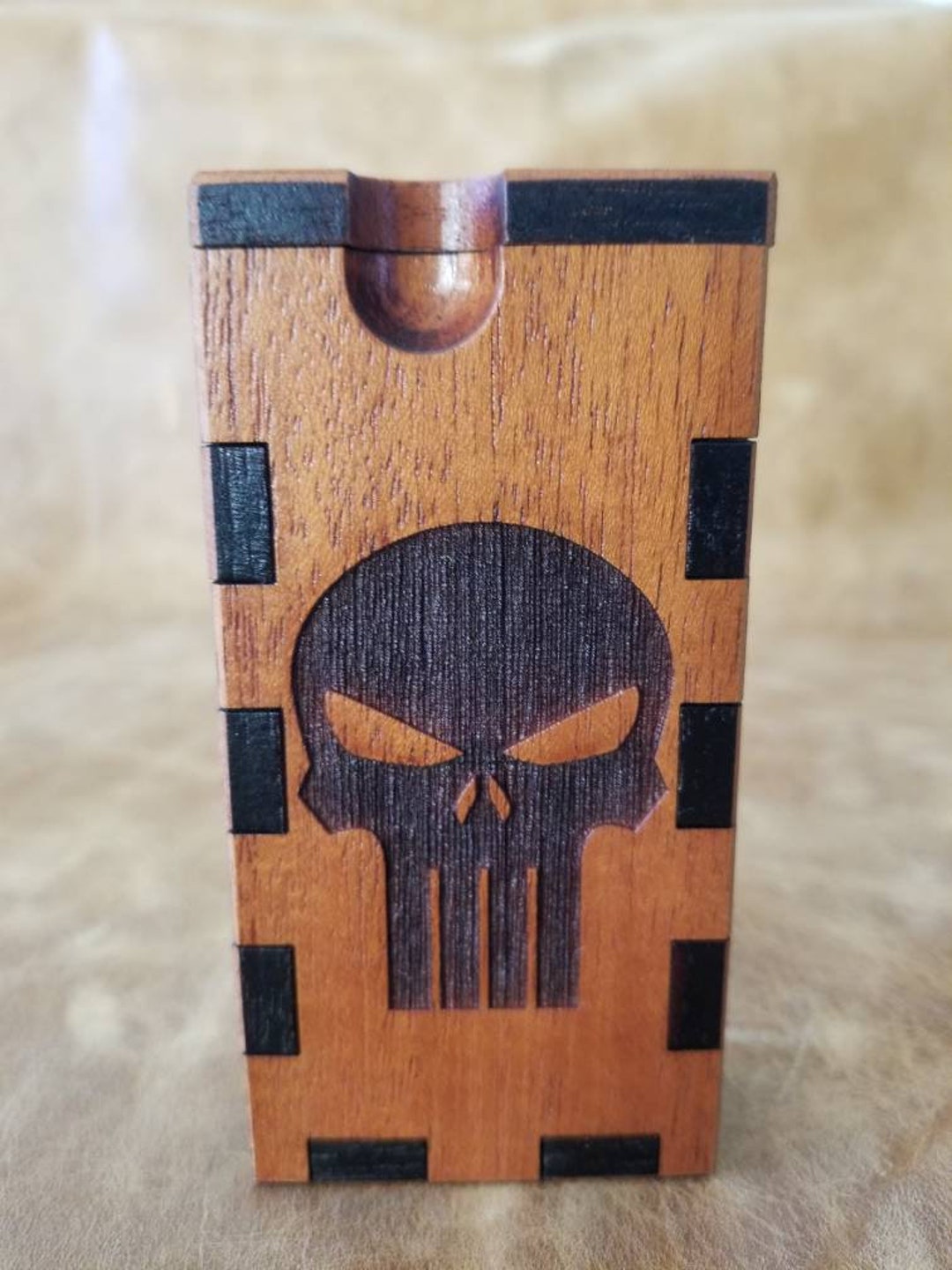 PUNISHER Skull,dugout One Hitter Box Custom Engraved.gift Box.stash Box ...