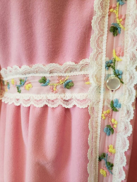 Vintage 1960s Pink Velour Robe With Ribbon Trim by Se… - Gem