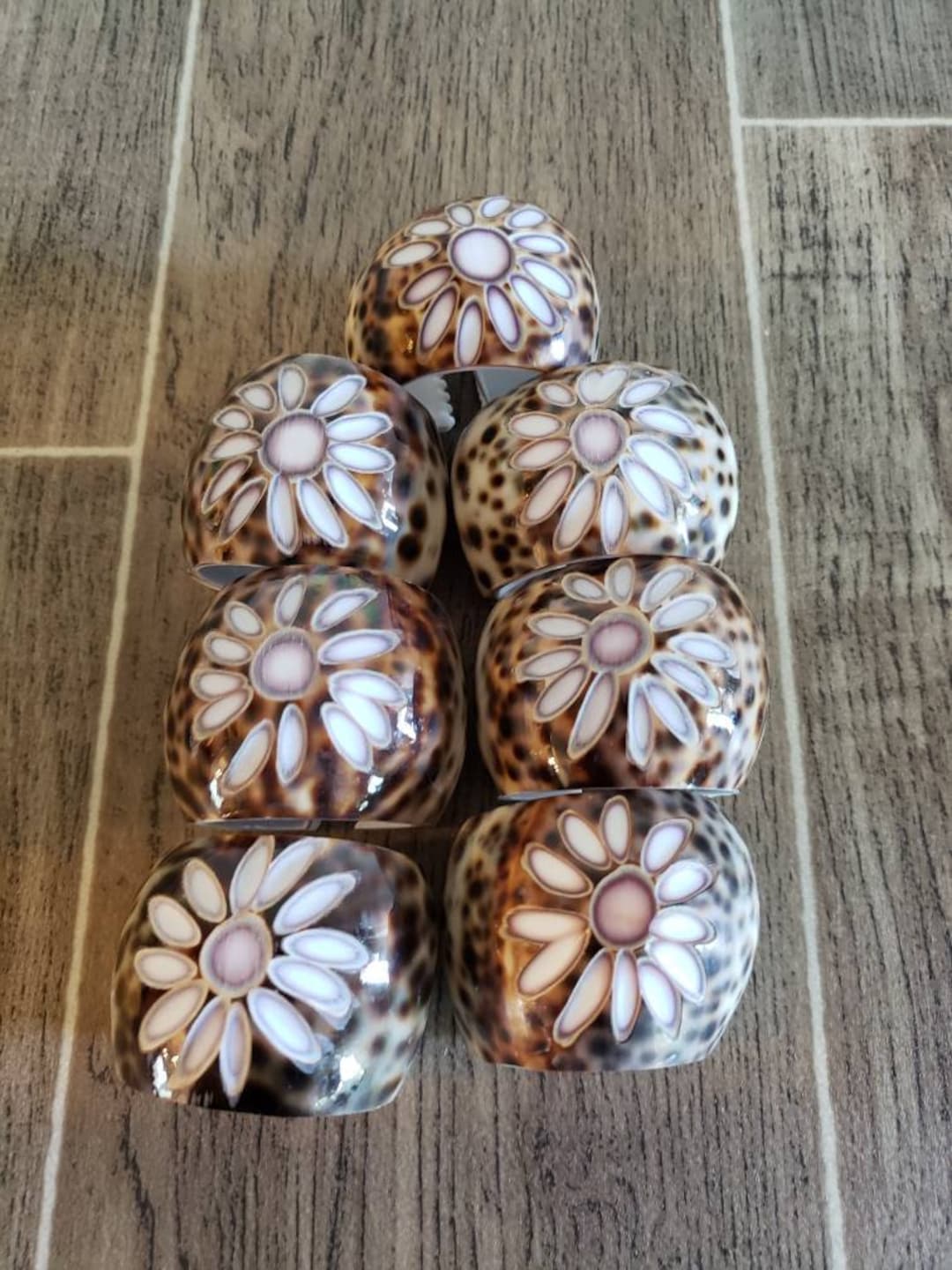 Vintage Cowrie Shell Napkin Rings, Leopard Cowrie Shell Napkin Rings ...