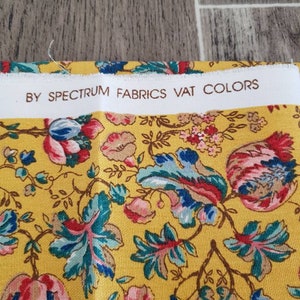 Vintage Unused Piece of Fabric by Spectrum Fabrics | Botanical Floral ...