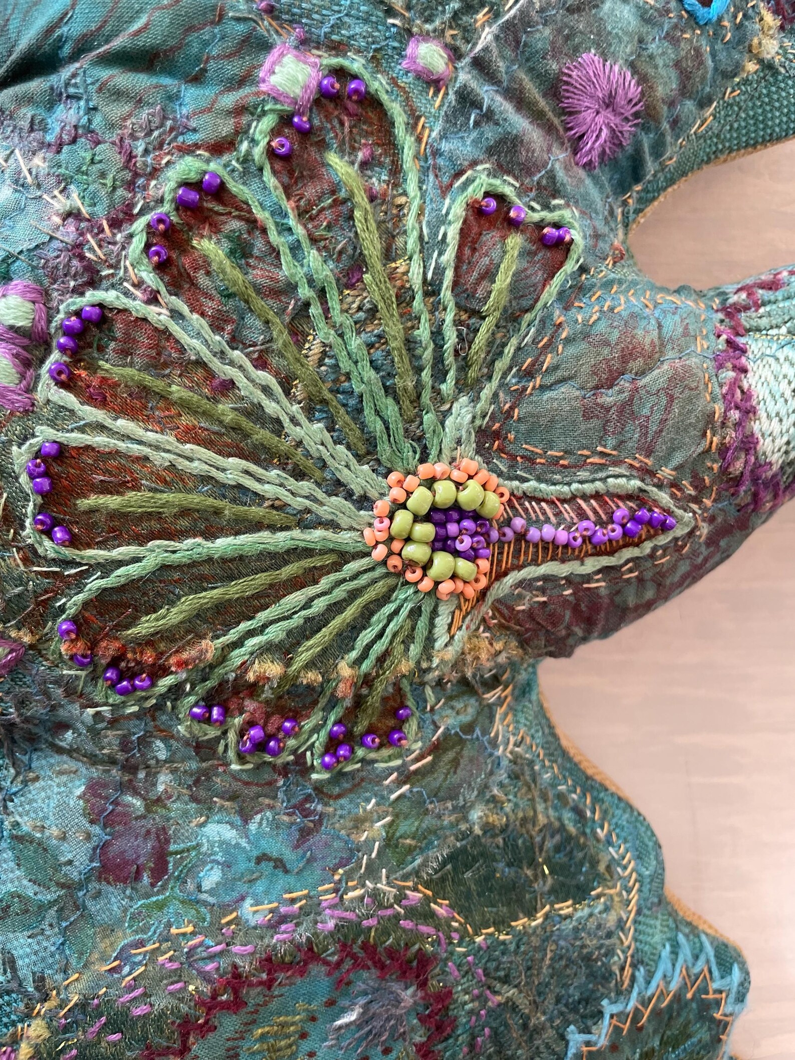 Hand-embroidered Bird Wall Sculpture, Textile Art by Daria Sikora - Etsy