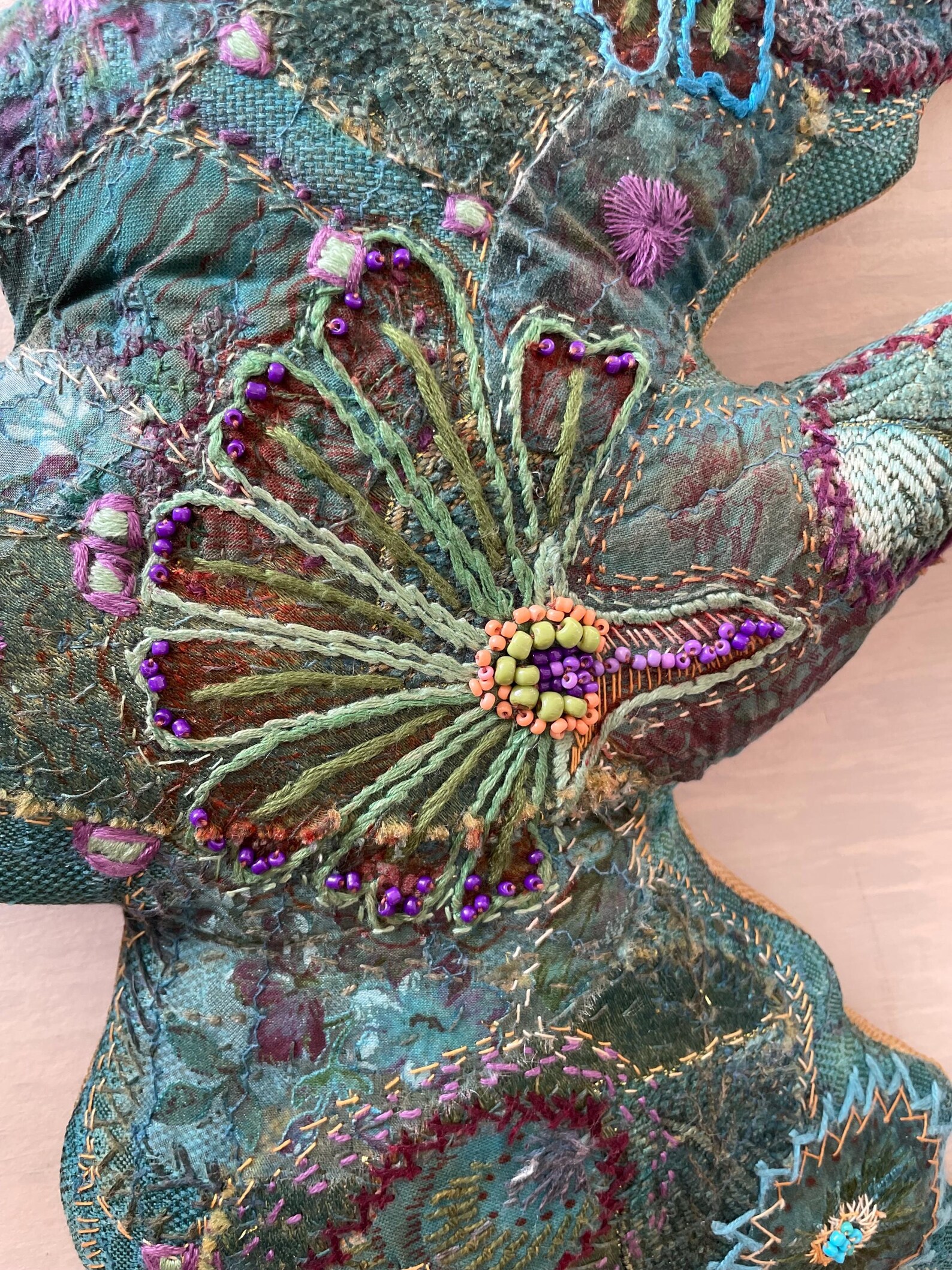 Hand-embroidered Bird Wall Sculpture, Textile Art by Daria Sikora - Etsy