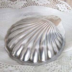 Silver Plate Shell Dish, Candy Dish, Jewelry Dish, Nut Dish ...