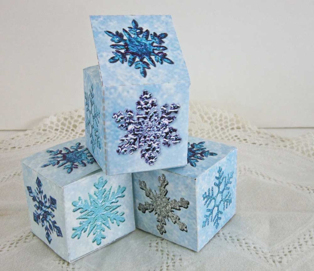 Frozen Snowflake Party Favor Box, DIY Party Printable, Snowflakes ...