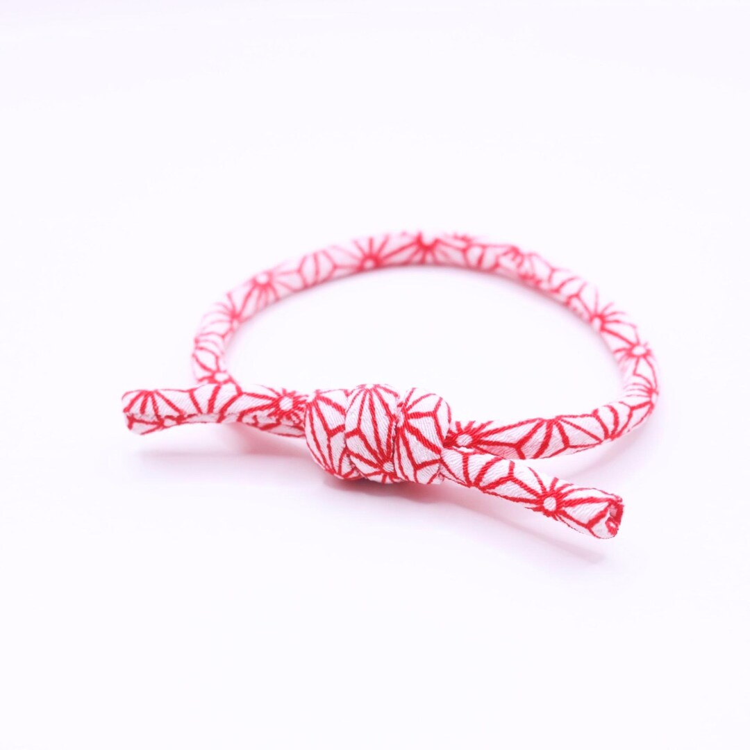Wagara Bracelet – Red and White Fabric Bracelet With Traditional ...