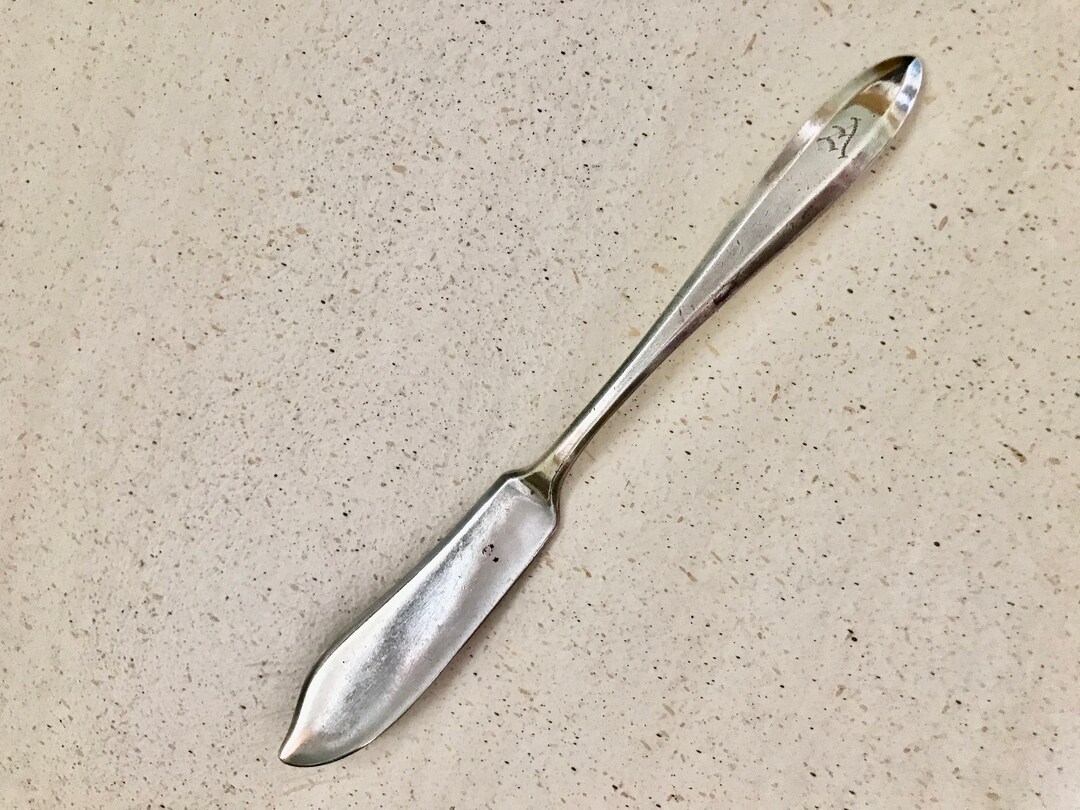 Oneida Butter Knife Patrician Pattern W/ Engraved A Initial Ca. 1914 ...
