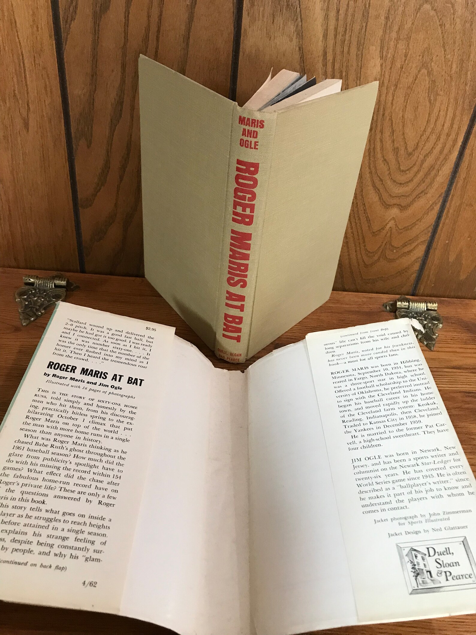 Roger Maris at Bat Baseball Book by Roger Maris + Jim Ogle Hard Cover W ...