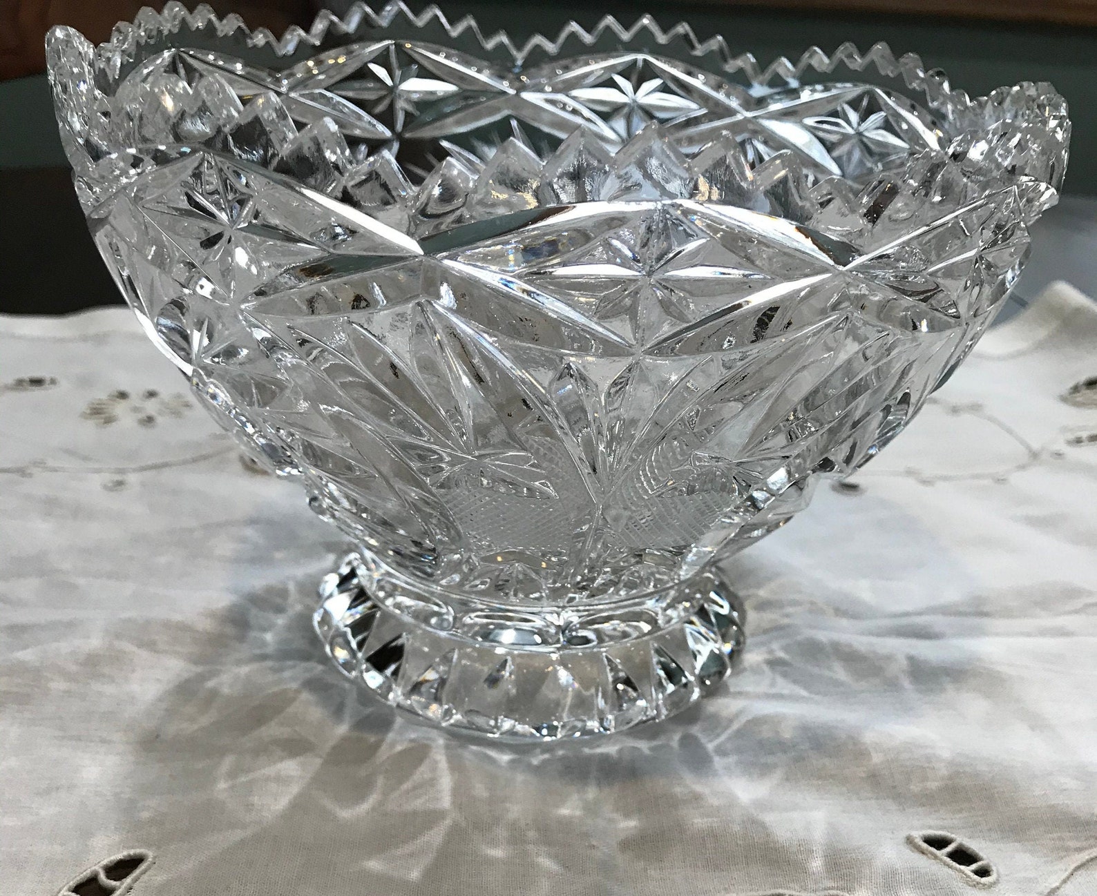 Brilliant Glass Round Bowl/vase Cut Crystal Glass Star Pattern - Etsy