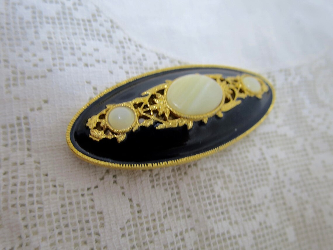 Victorian Oval Brooch 1928 Jewelry Company Black Gold Brooch | Etsy