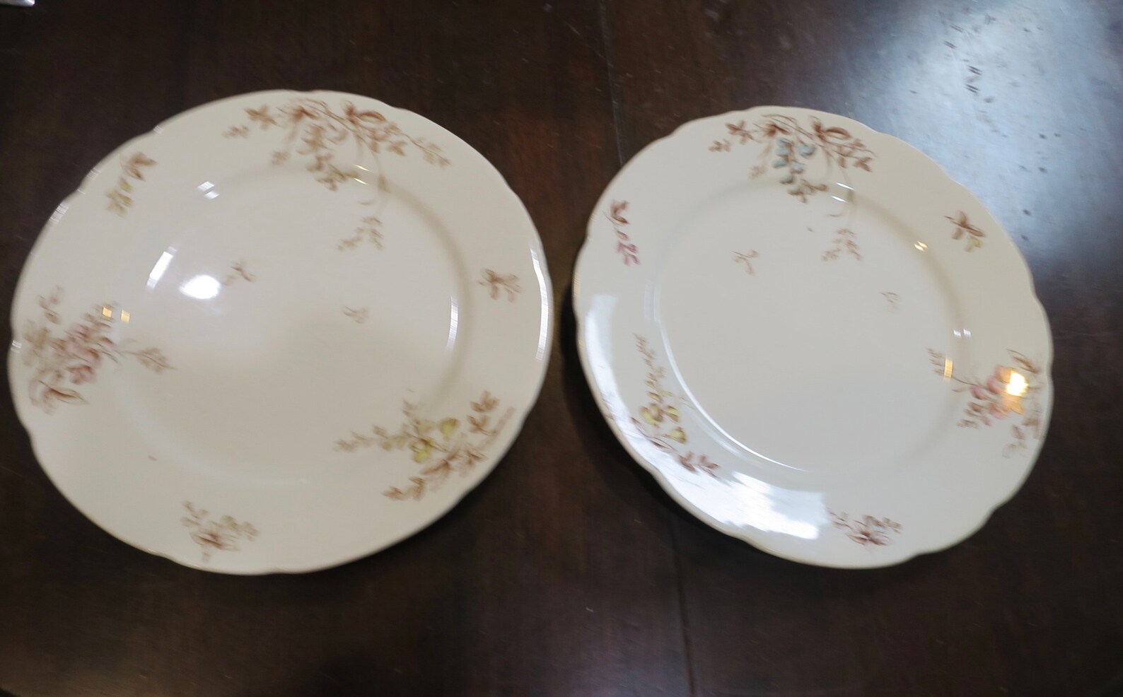 2 John Edwards Ironstone Plates Luxemburg Sweet Peas Antique - Etsy