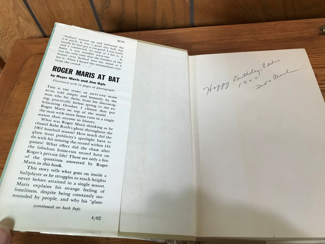 Roger Maris at Bat Baseball Book by Roger Maris + Jim Ogle Hard Cover W ...