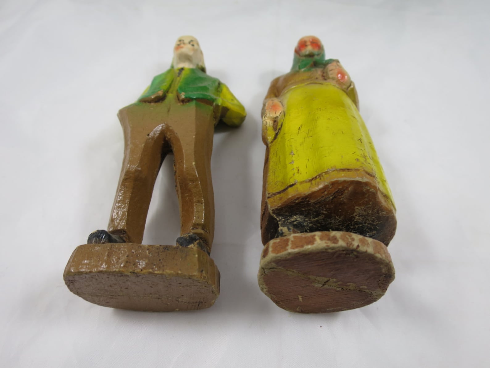 Syroco Figurines Old Man Old Woman Wood Resin Country Rustic Antique ...