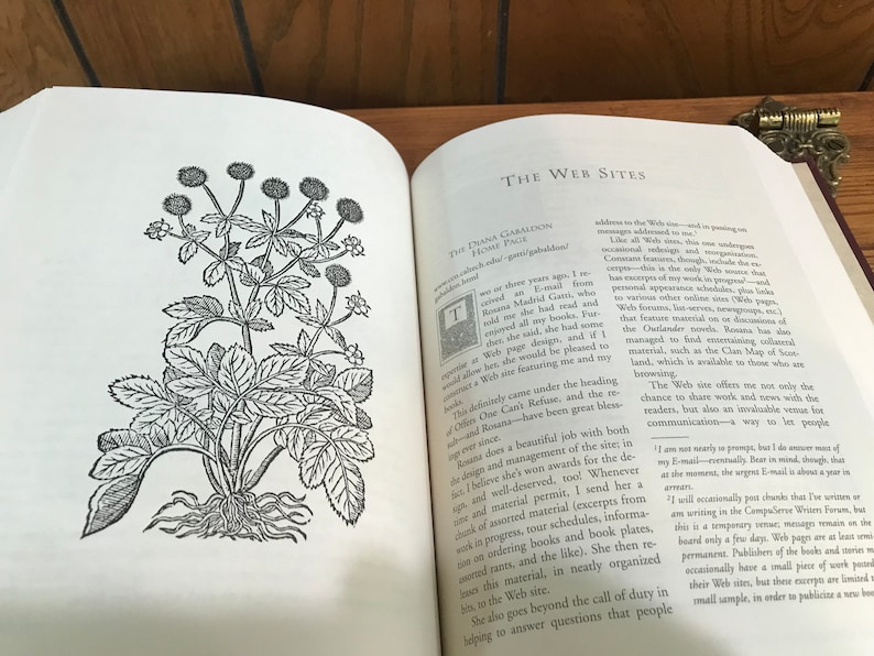 Outlandish Companion Book Diana Gabaldon's Reference Guide to All ...