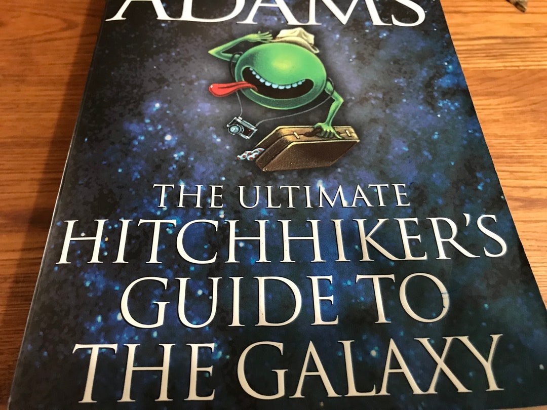 Douglas Adams Hitchhikers Guide to the Galaxy 5 Novels in 1 Volume ...