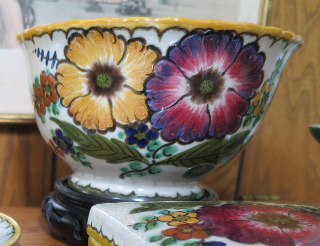 Royal Gouda Pottery Bowl Areo Floral Pattern Vintage 1948 Compote Green ...