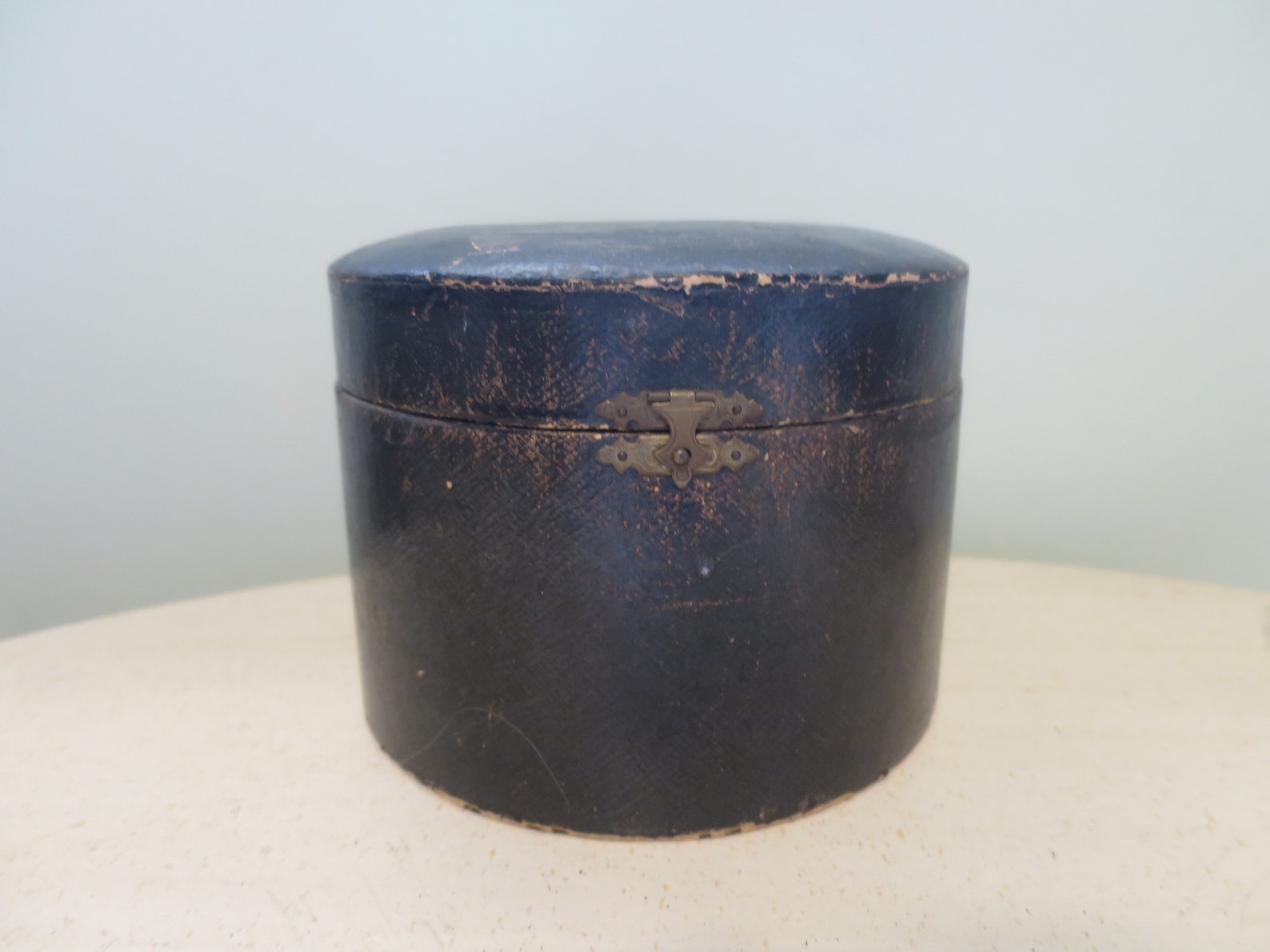 Antique Collar Box Victorian Black Cardboard Domed Round Box - Etsy