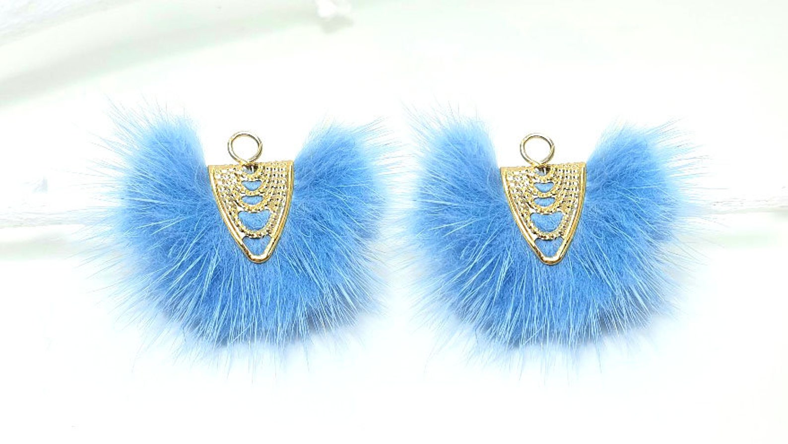 2PCS FMC-32 Mink Fur Triangle Charm Pendant Connector | Etsy