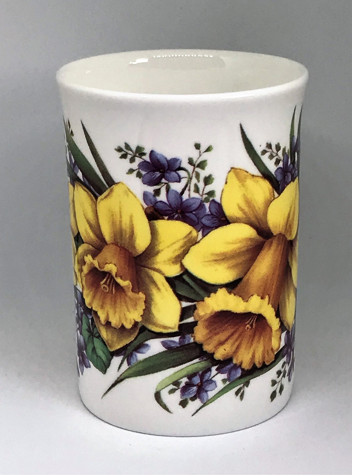 Personalised Fine Bone China Daffodil Mug - Etsy