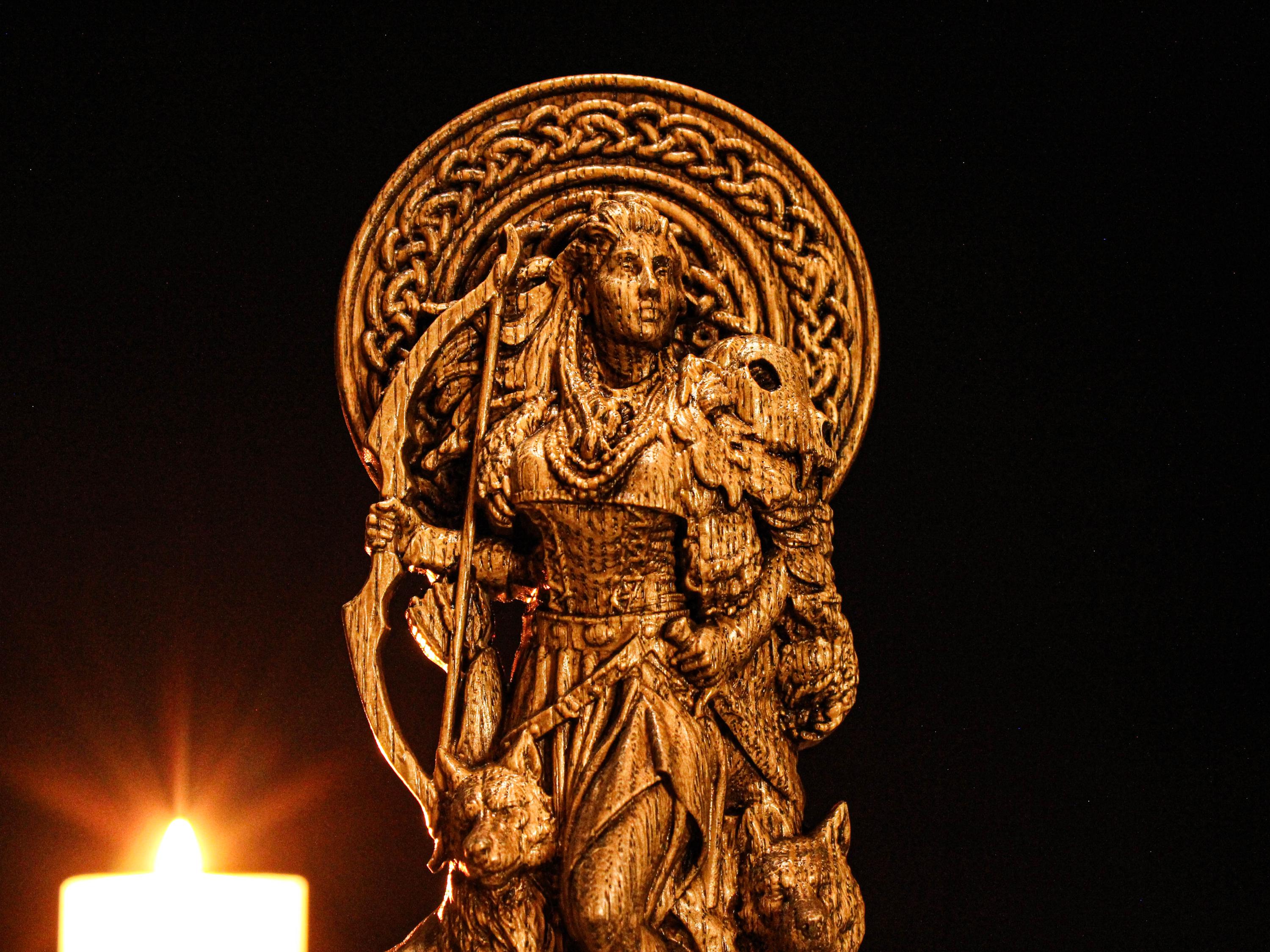 Skadi Statue, Skadi Norse Goddess Figure, Goddess of Hunting, Norse ...