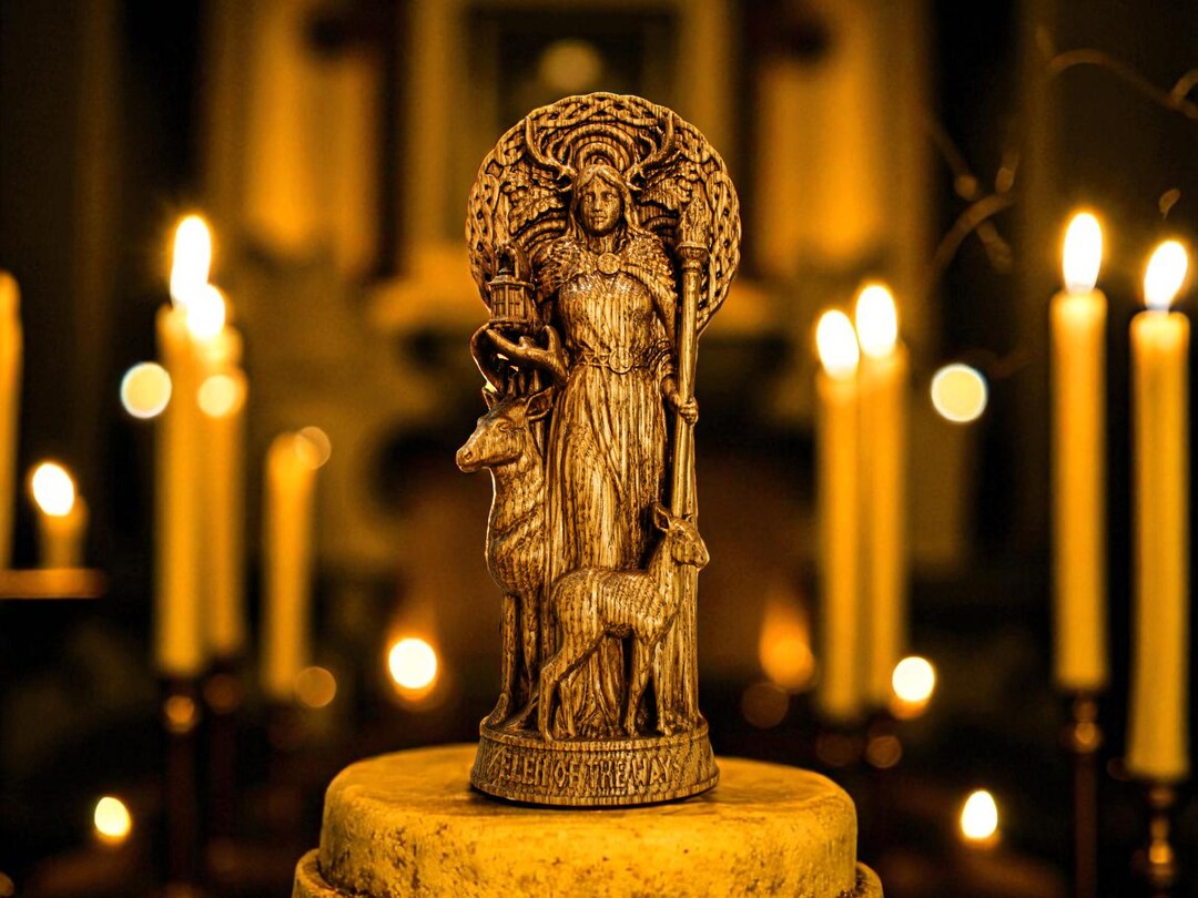 Elen of the Ways Statue, Celtic Goddess Elen, Celtic Goddess Statue ...