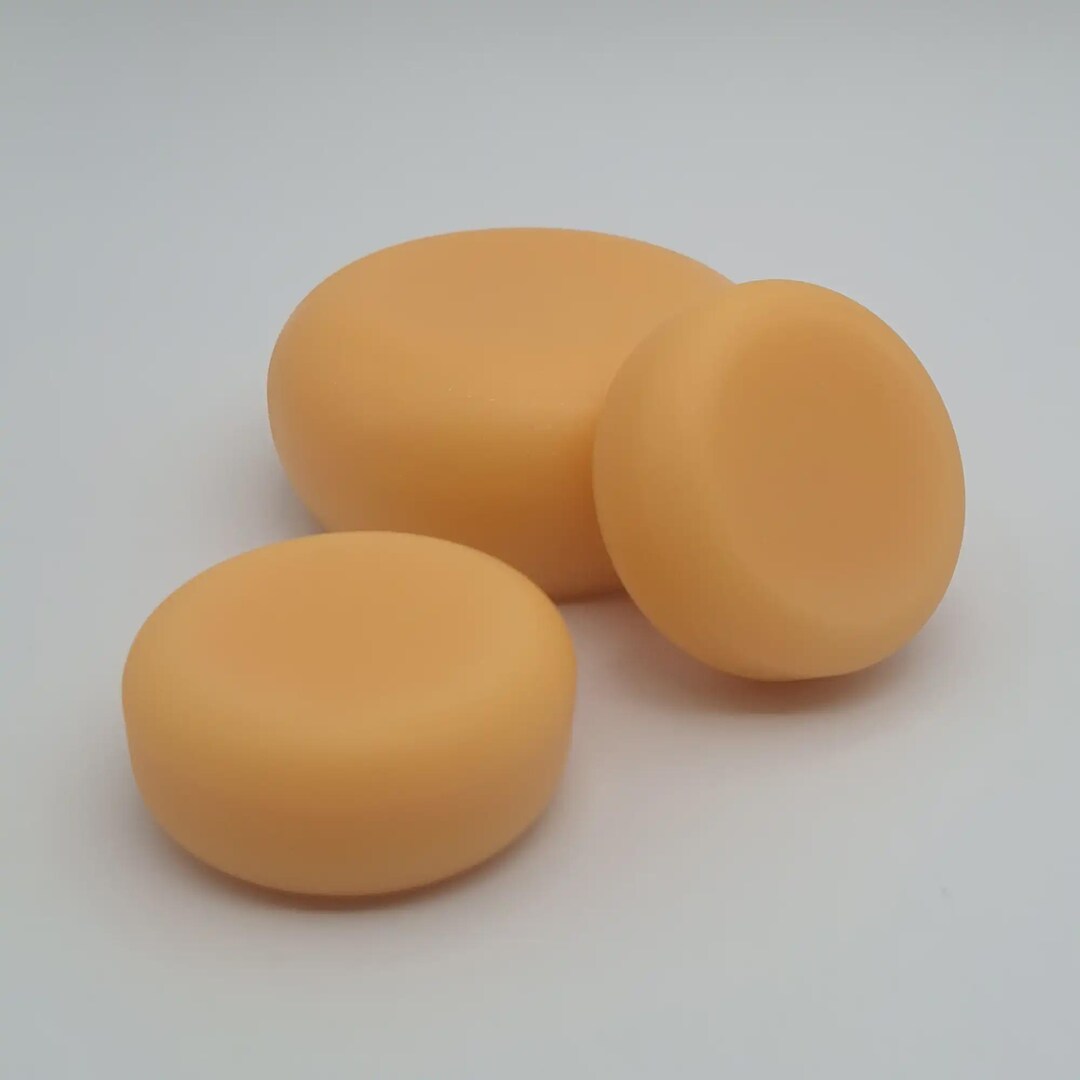 Mango Butter Solid Lotion Stone Gift Set | Daily Beeswax Moisturizer ...
