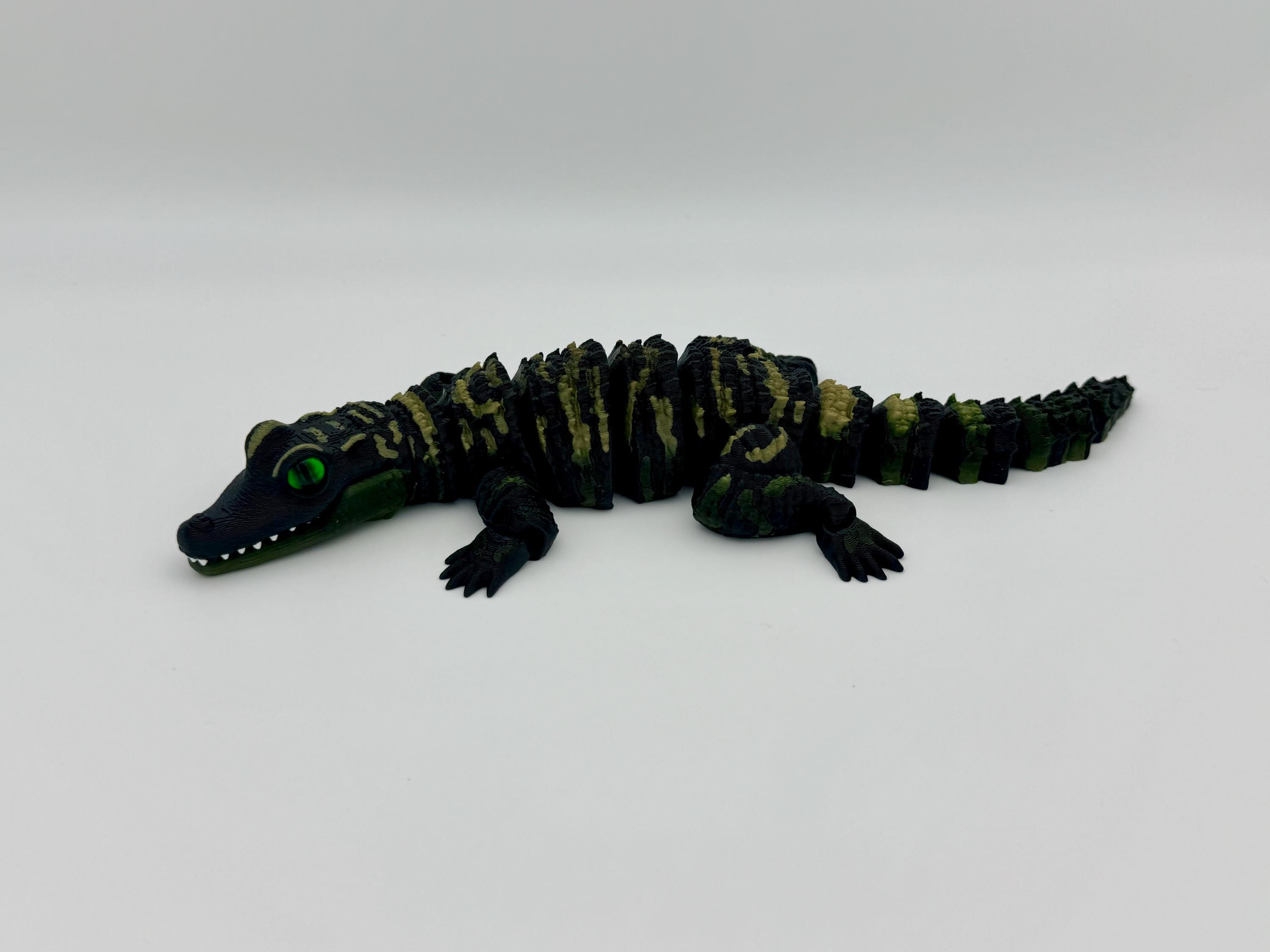 3D Printed Flexible Alligator Figurine – Reptile Desk Toy - Etsy