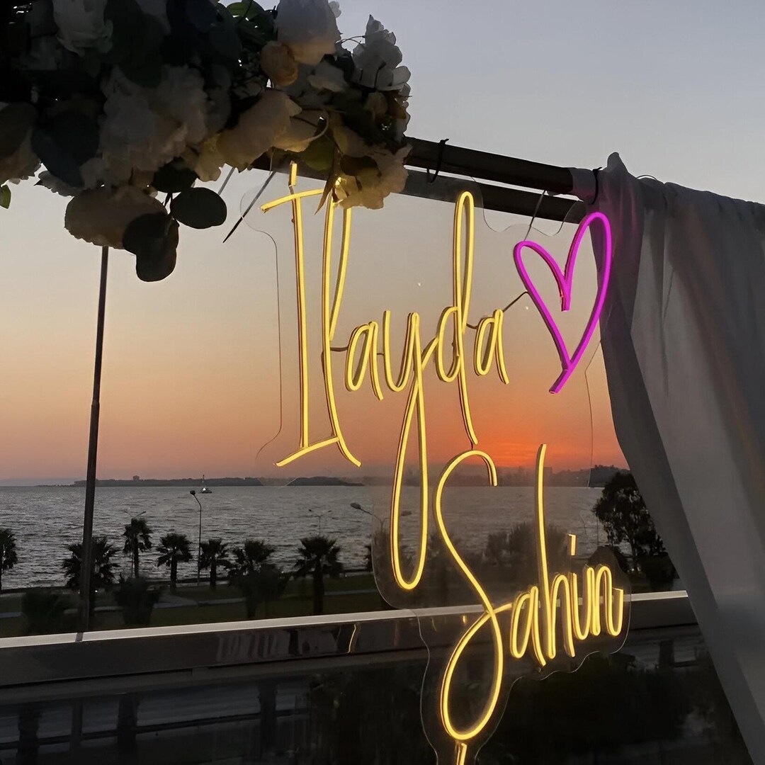 Personalized Neon Wedding Sign – Custom Name Light for Reception or ...