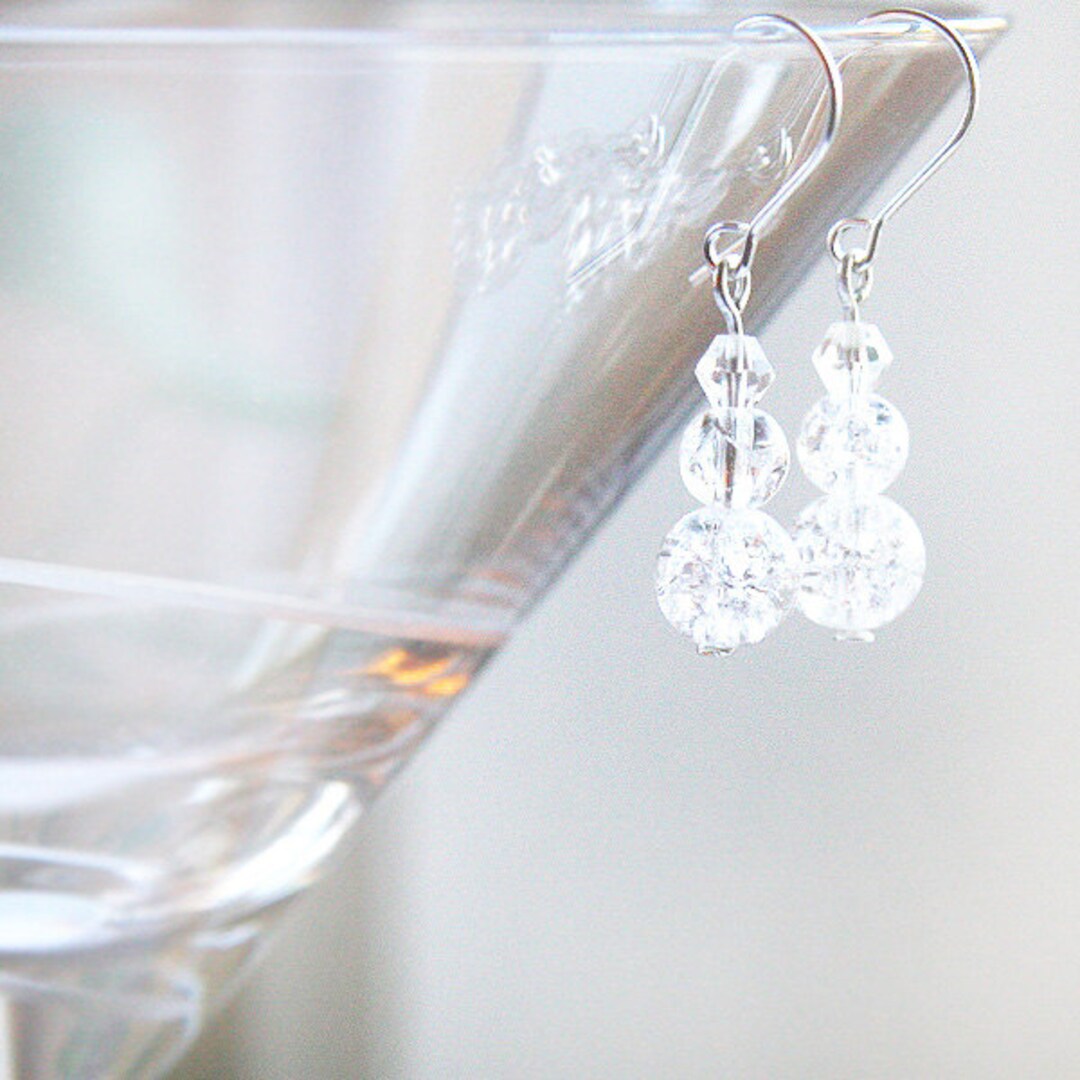 Snowman Earrings Crackle Glass Beads Frozen Ice Earrings Clear White ...