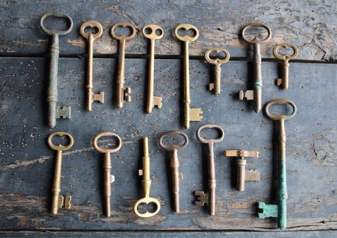 15 Antique 19th C Solid Brass Skeleton Keys - Etsy