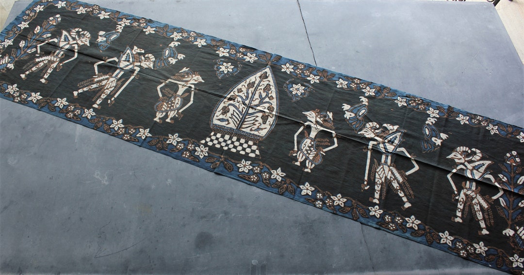Antique Indonesian Batik Runner Tablecloth Wall Hanging Textile Print ...