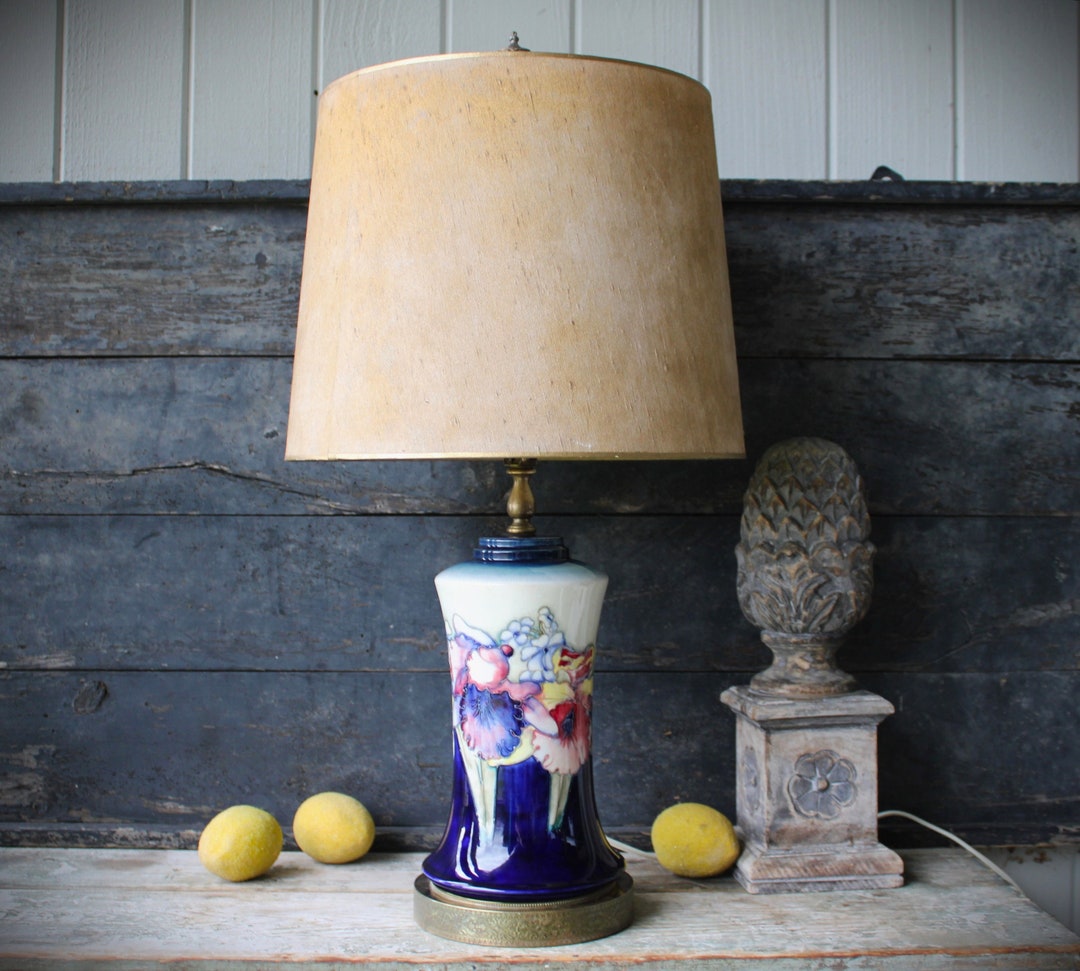 Vintage Moorcroft Hand Painted Porcelain Table Lamp With Gorgeous ...