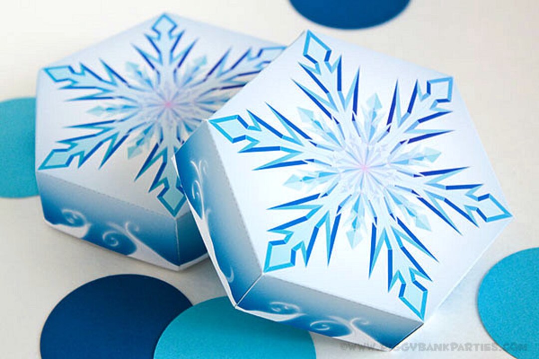 Snowflake Favor Box : DIY Printable Frozen Crystal Gift Box PDF Winter ...