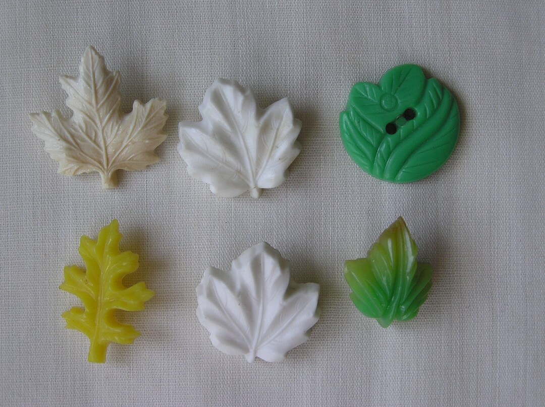 Vintage Buttons Realistic Leaf Autumn Early Plastic 6 Pieces - Etsy