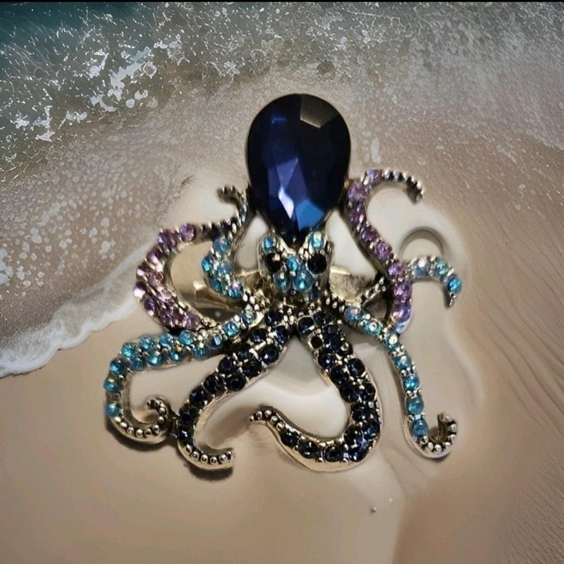 Octopus Brooch - Etsy