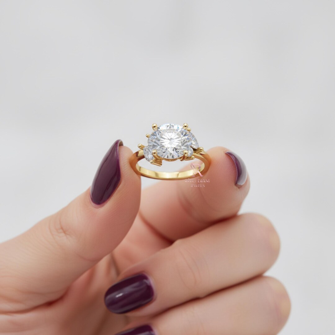 Round Diamond Trio Engagement Ring • Crown Setting, Solid Gold - Etsy