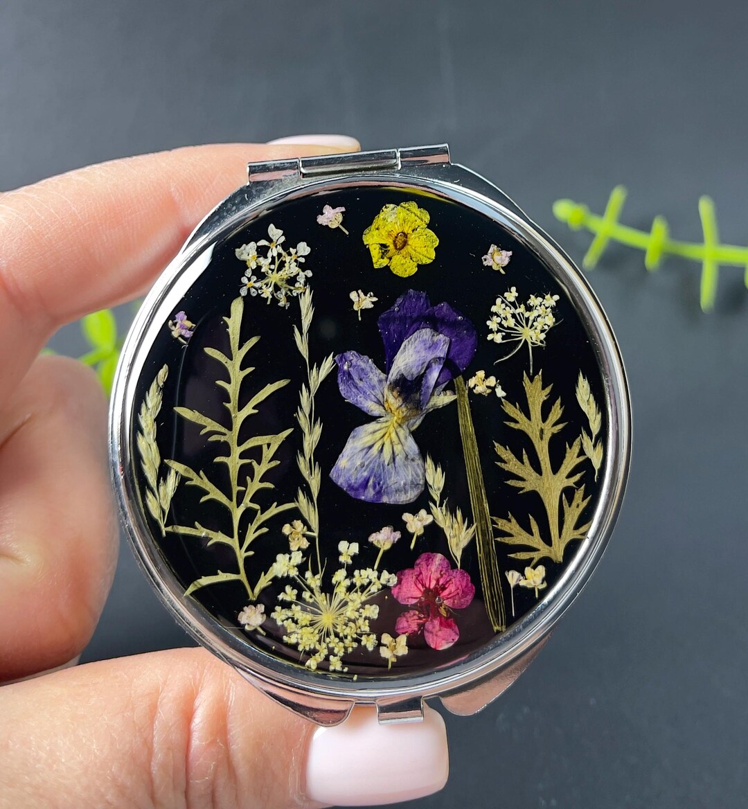 Pill Organizer 3 Compartments – Handmade Resin Pill Box for Daily ...