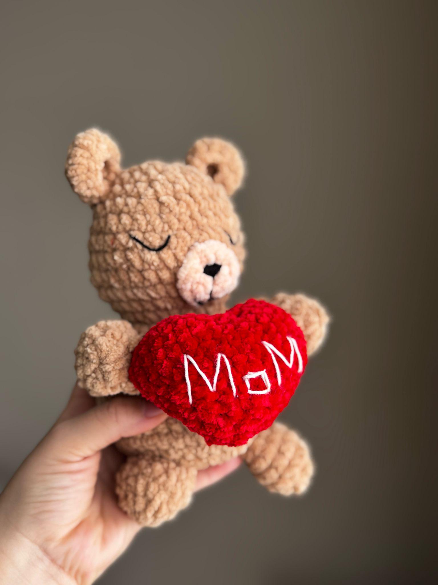 Mom Bear Amigurumi Crochet Pattern – Mother’s Day Plush Gift Idea ...
