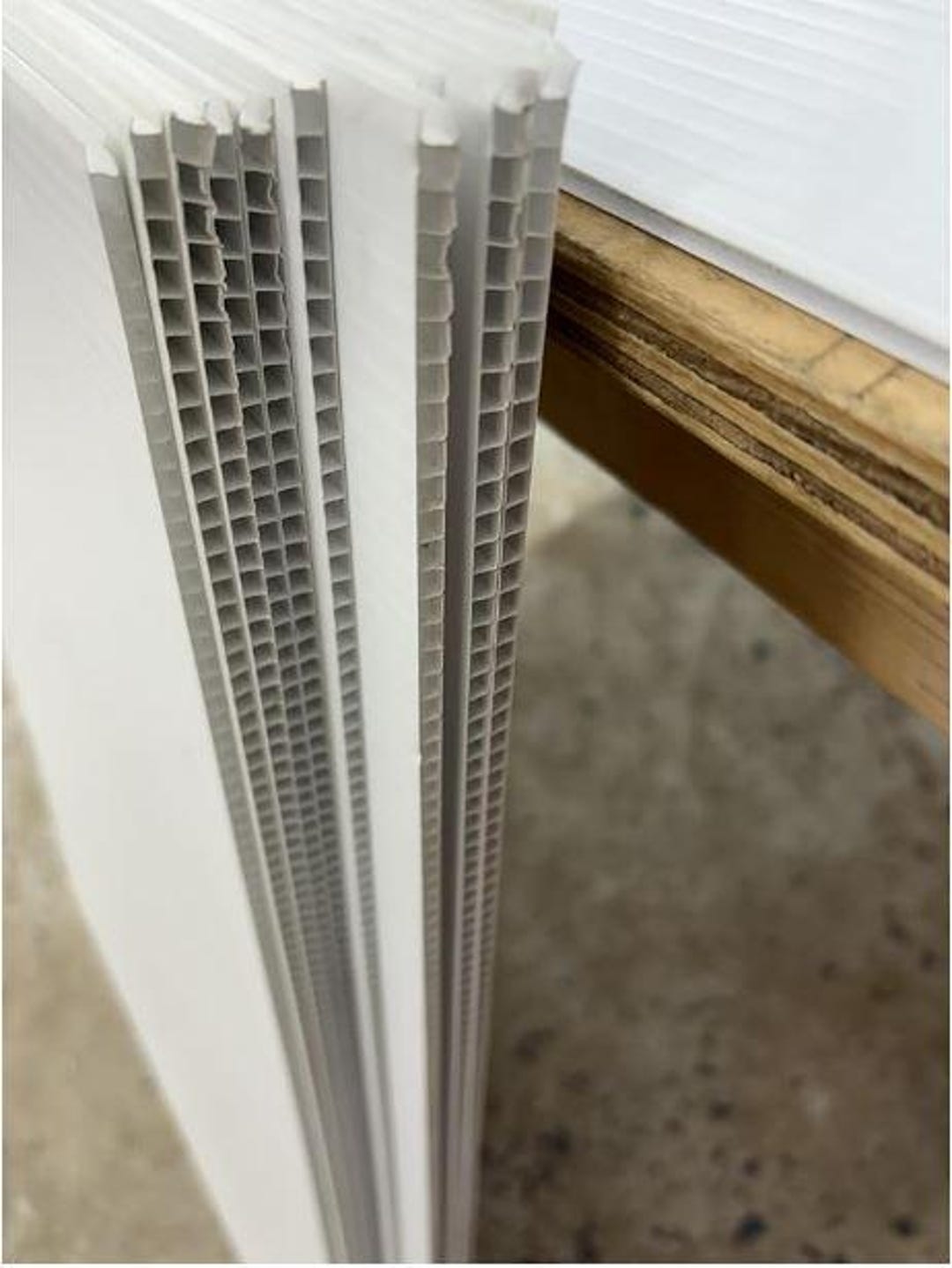 Corrugated Plastic Board 24" X 36": DIY Yard Sign, Craft & Pet Cage ...