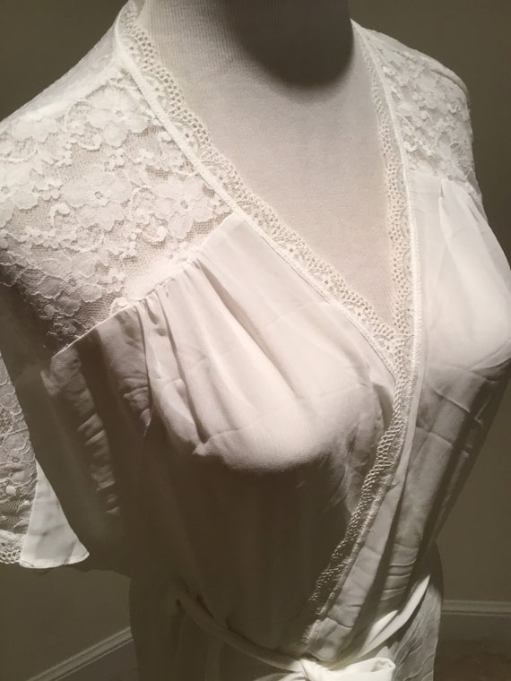 White and lace sheer wrap around robe bridal large - Gem