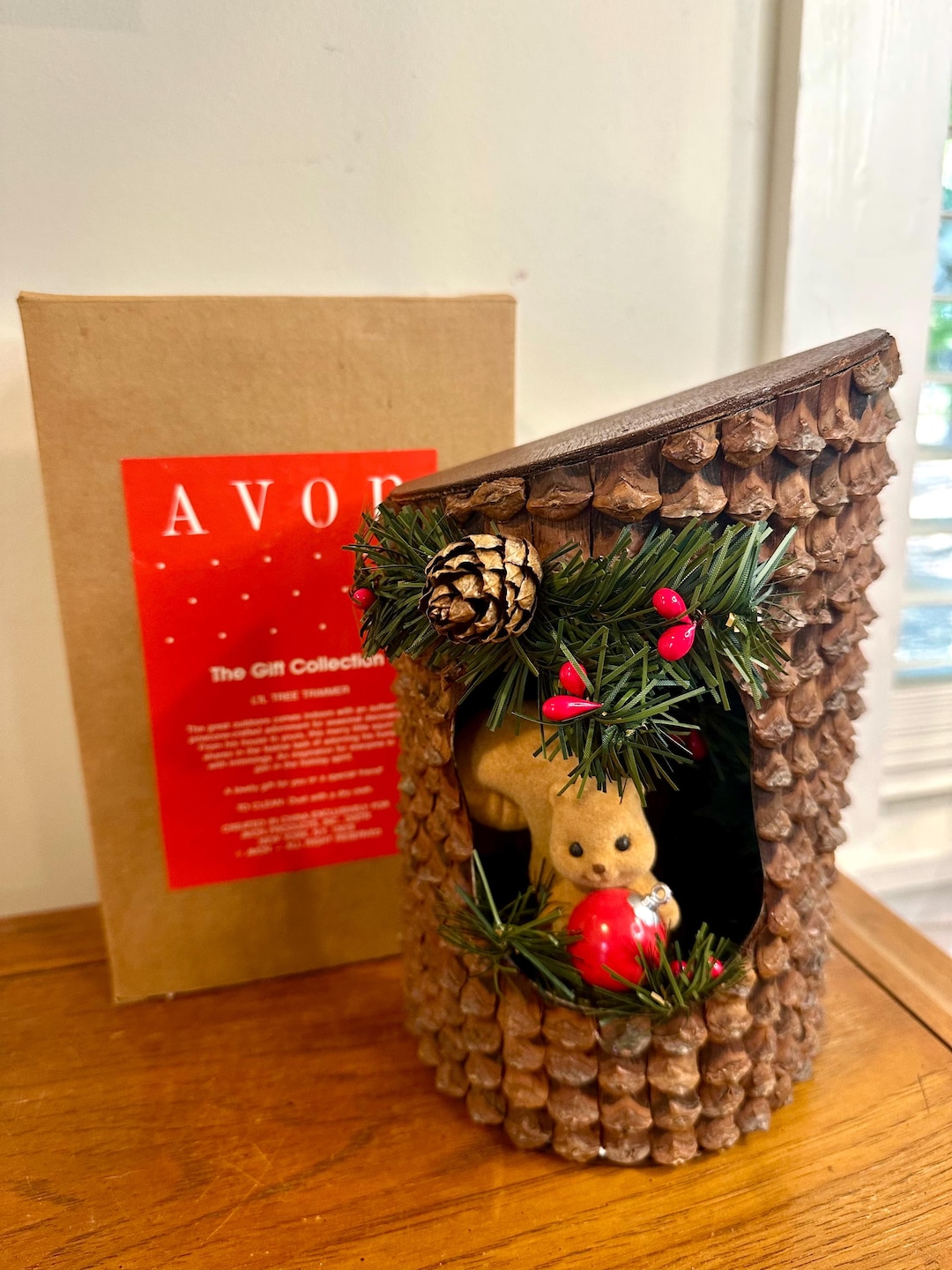 Avon “lil Tree Trimmer” Christmas Wall Hanging/table Decor, Vintage ...