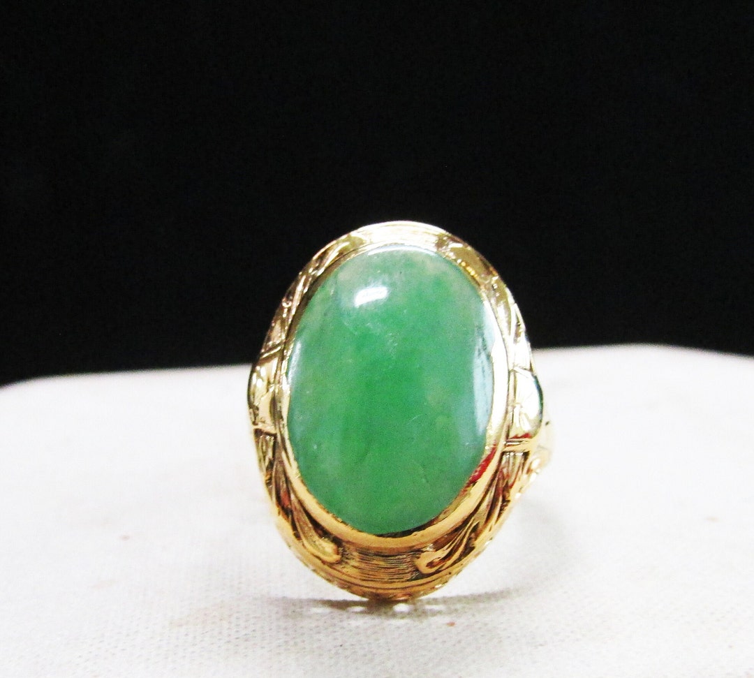 Vintage Estate Mid Century 14K Bezel Set Translucent Apple Green With ...