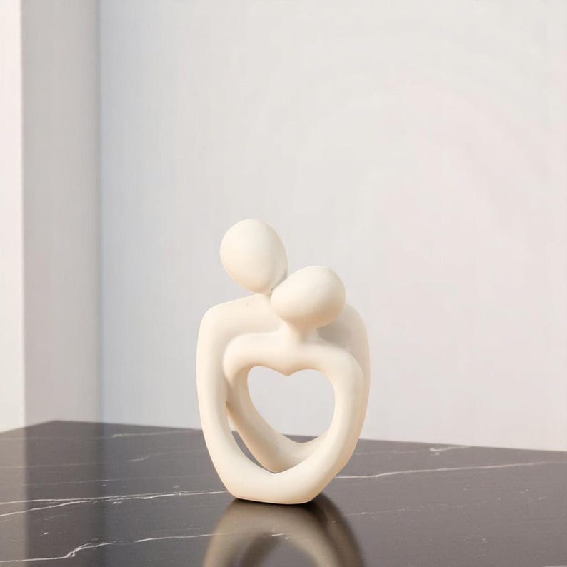Abstract Couple Statue – Modern Lovers Sculpture, Romantic Resin ...