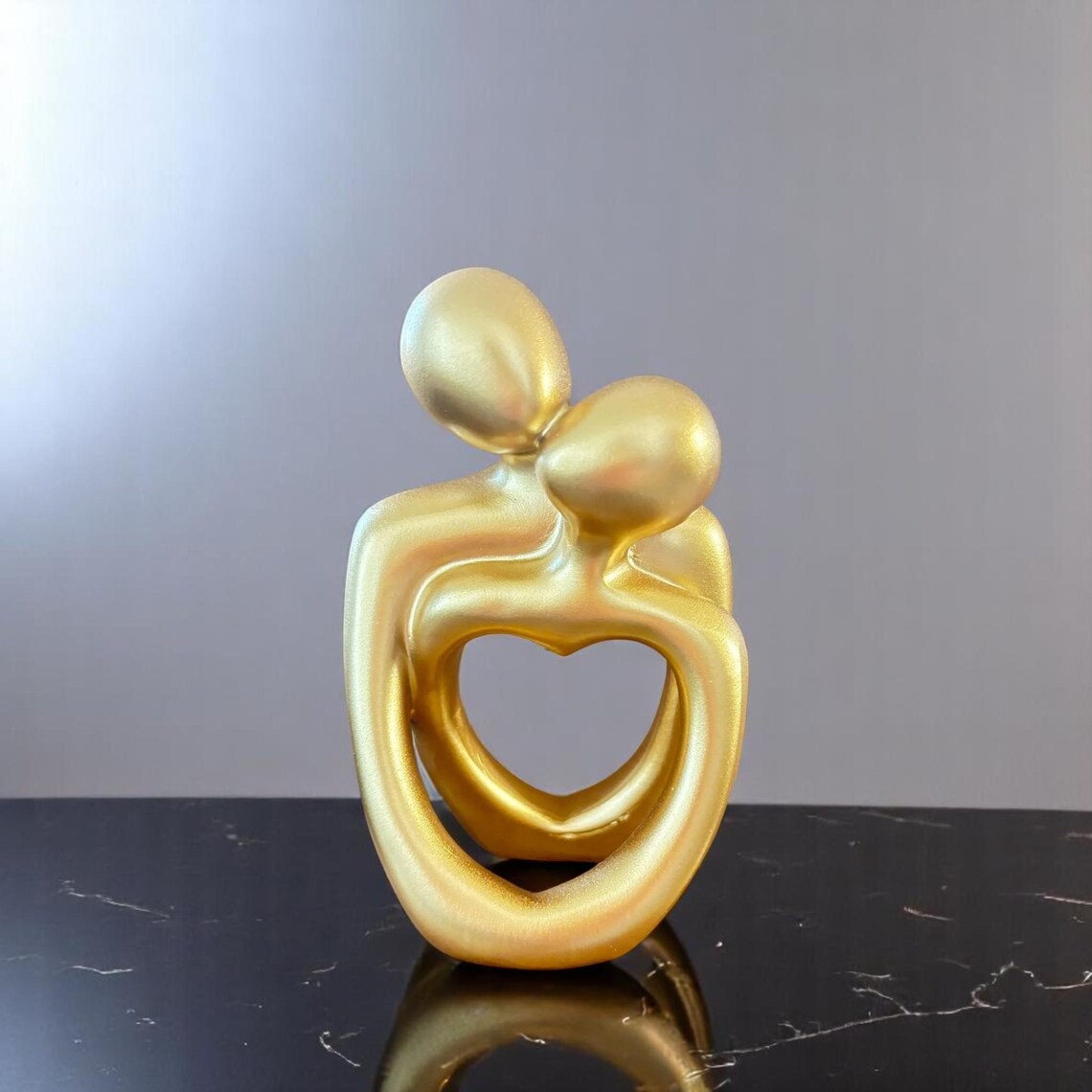 Abstract Couple Statue – Modern Lovers Sculpture, Romantic Resin ...
