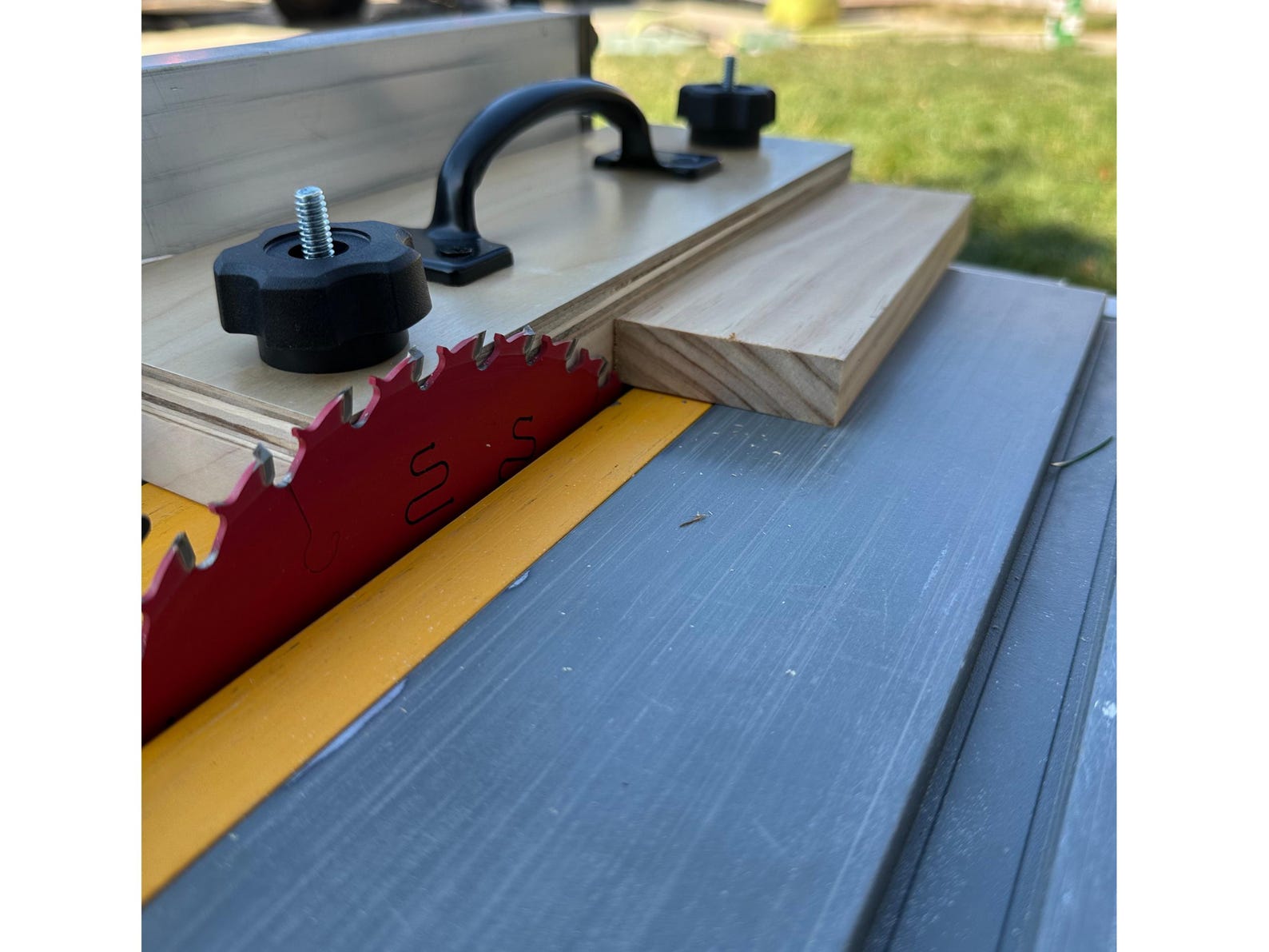 Shim Cutting Jig Template | Table Saw Carpentry and DIY Tool Plan ...