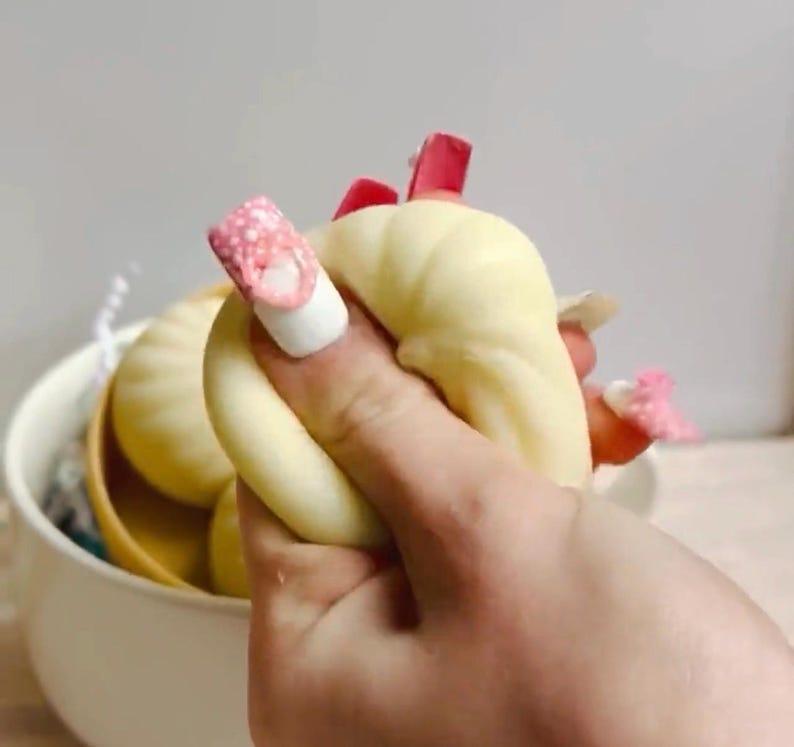 Dumpling Squishy Stress Relief Toy With Bamboo Steamer Soft TPR Mini ...