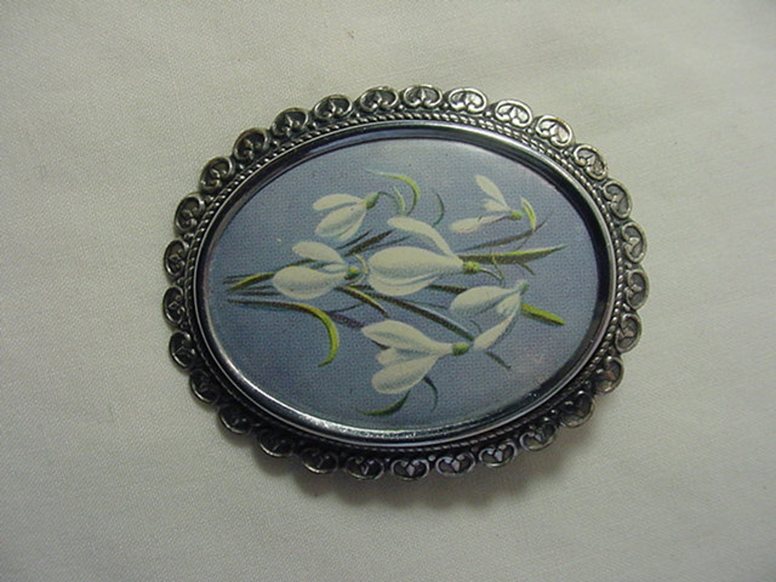 Vintage TLM Made in England Flower Brooch 18 1771 - Etsy