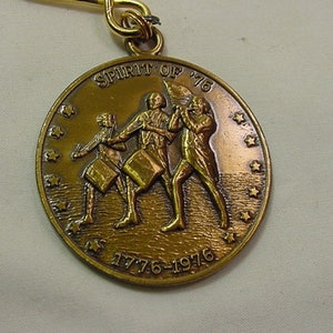Vintage United States of America Bicentennial Key Chain Spirit of 76 19 ...